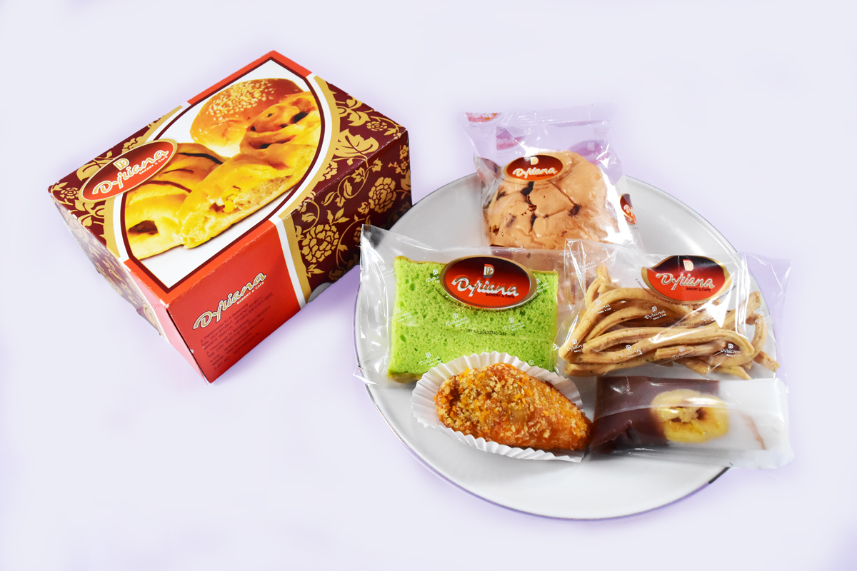Paket snack | Dyriana Bakery & Cafe