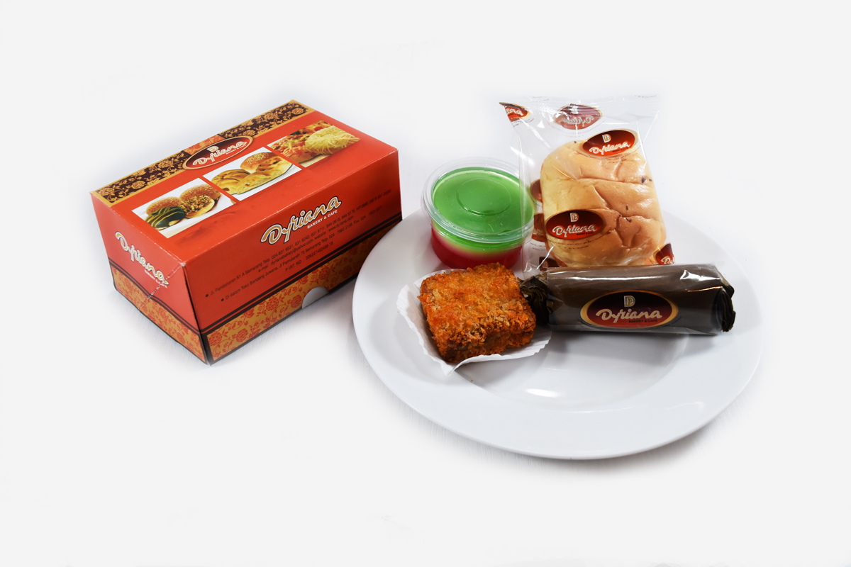 Paket snack | Dyriana Bakery & Cafe