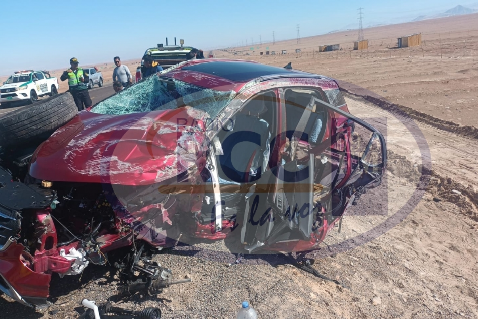 CAMIONETA Y CAMIÓN PROTAGONIZAN VIOLENTO ACCIDENTE DE TRÁNSITO EN LA ...